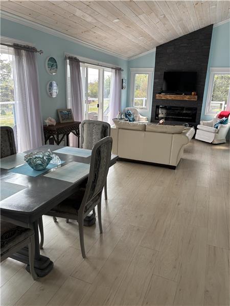 Sea Breeze Cottage - Port Howe Cottage Rental | PL-43263 | CottagesInCanada